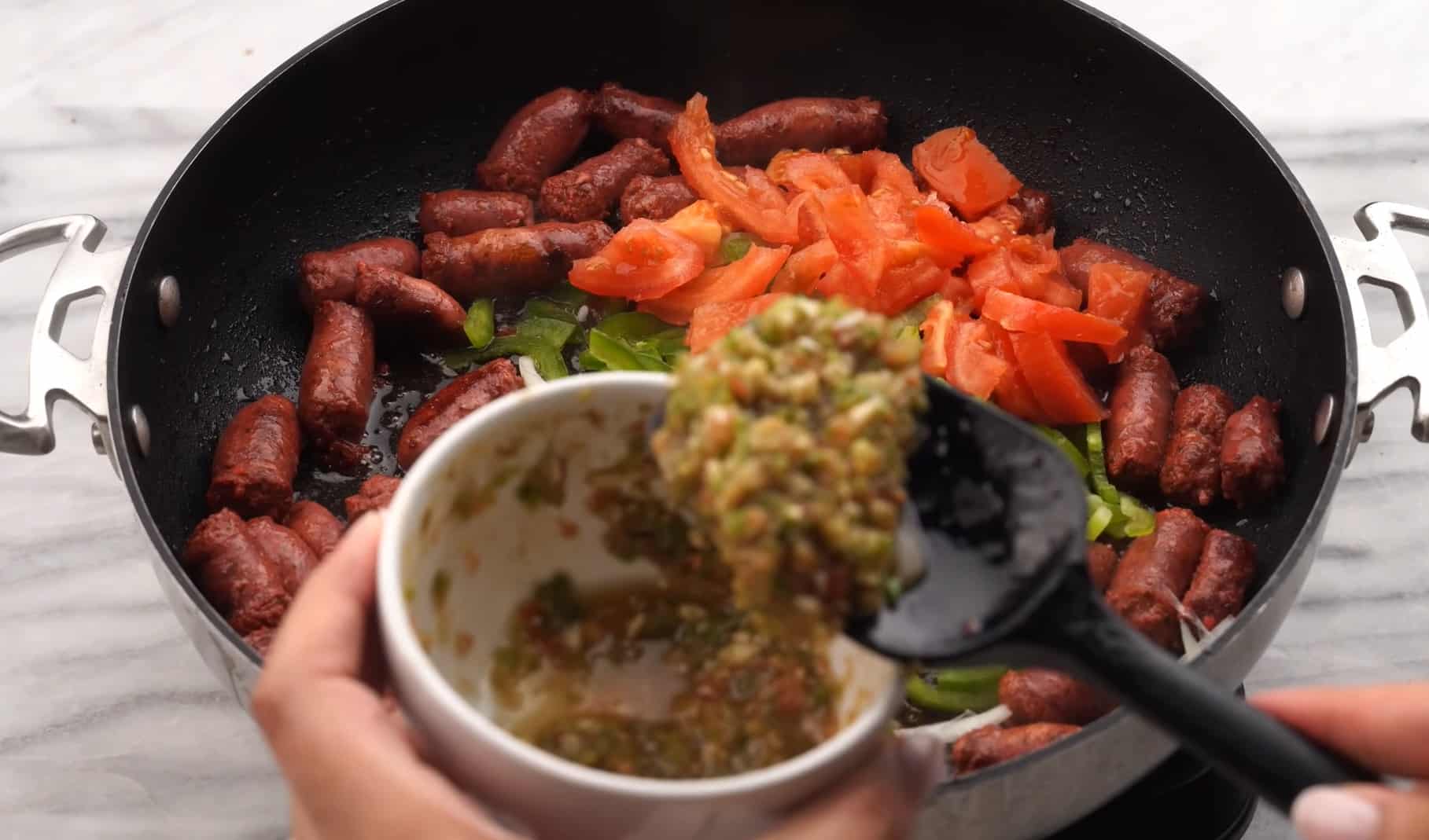 Egyptian Sausage Sandwich Recipe: Authentic Spicy Delight