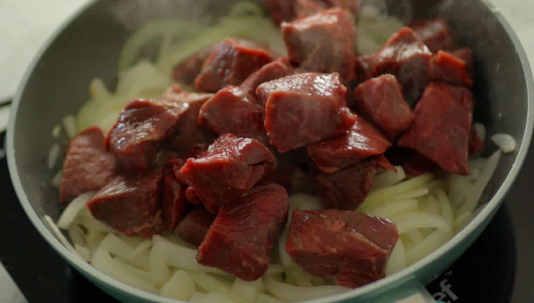 Authentic Arabic Beef Stew (Kebab Halla) with White Rice