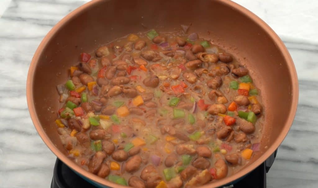 Top 5 Egyptian Foul Mudammas (Fava Beans) - Arabic Food Tips