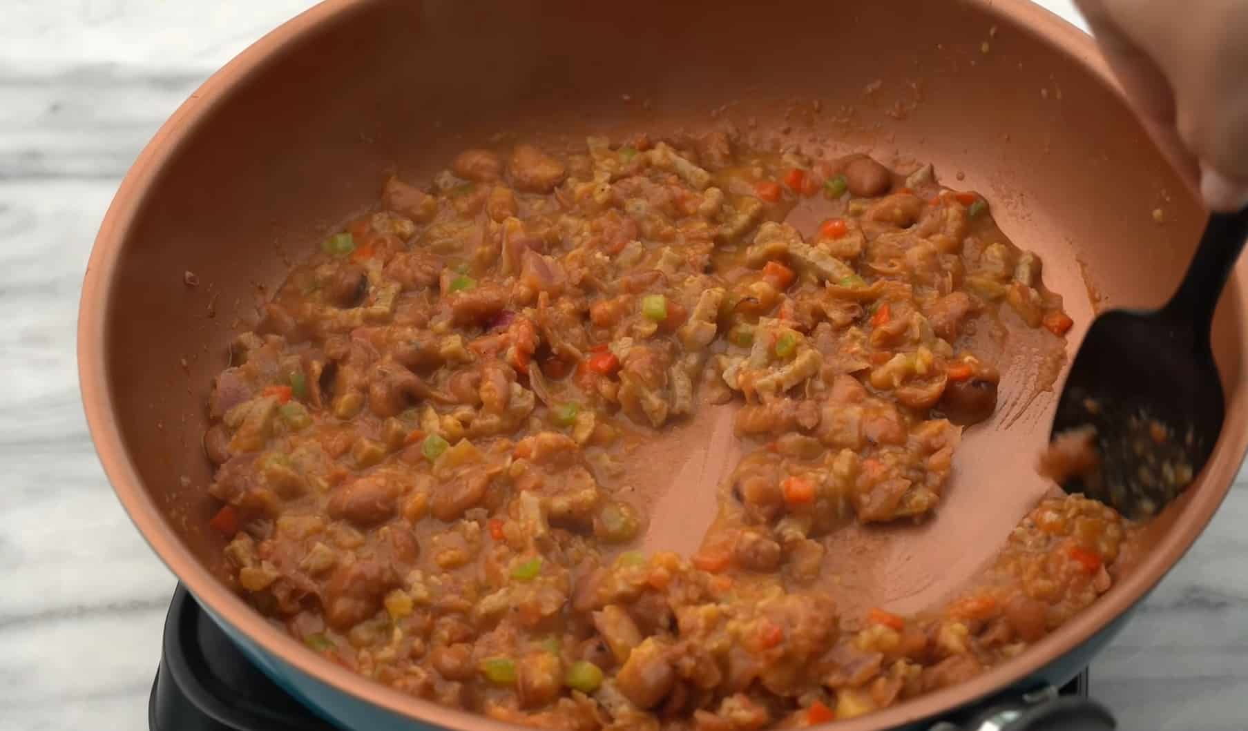 Top 5 Egyptian Foul Mudammas (Fava Beans) - Arabic Food Tips