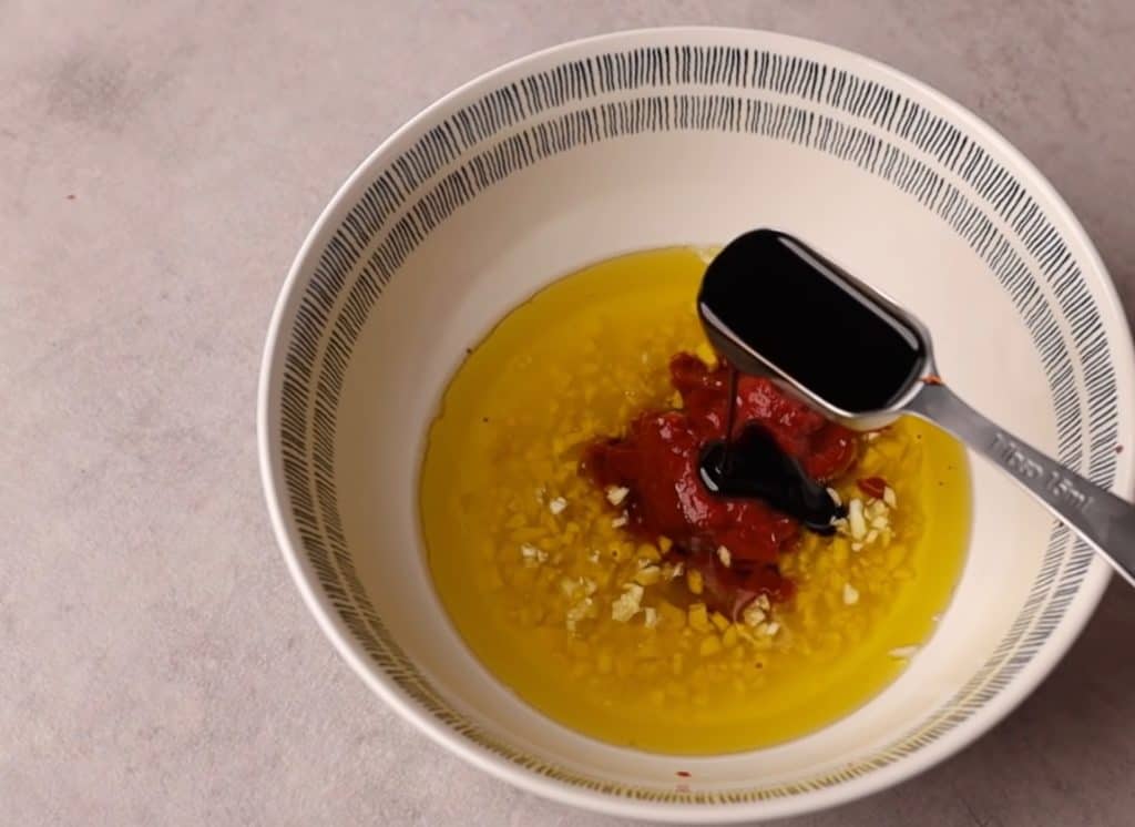 Egyptian Chicken Thighs Casserole - Sanyet Batates Recipe