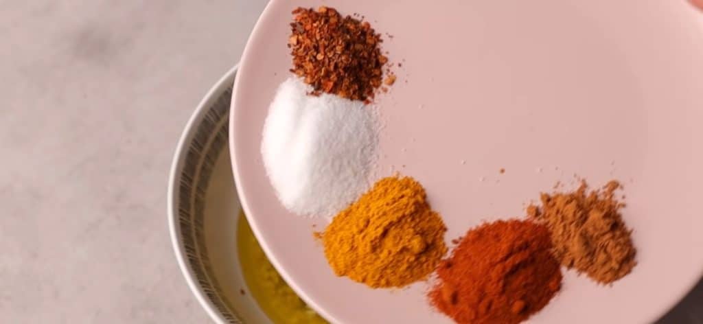 Egyptian Chicken Thighs Casserole - Sanyet Batates Recipe