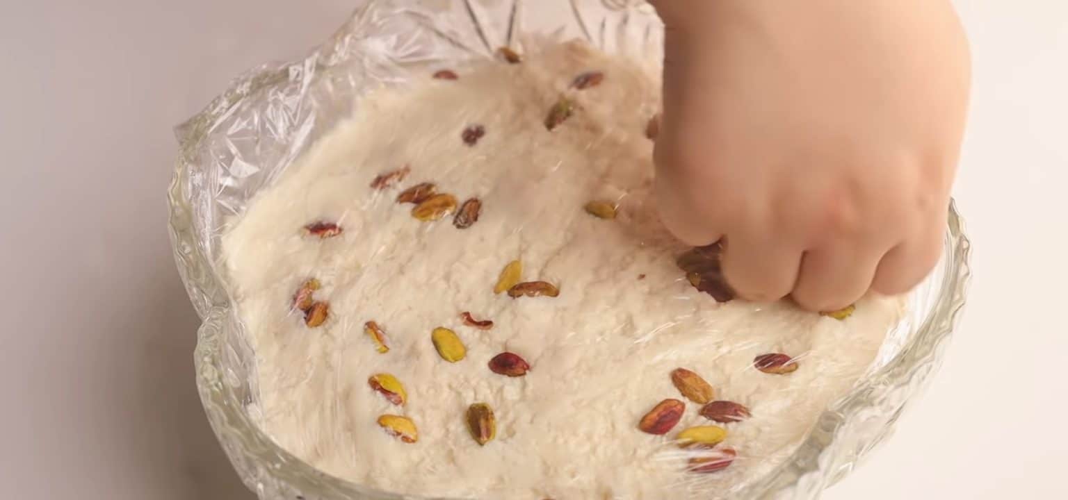 Top 3 Arabic Dessert Filling Cream - Arabic Food Tips