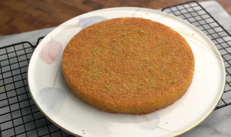 Original Arabic Kunafa Recipe - Arabic Food Tips