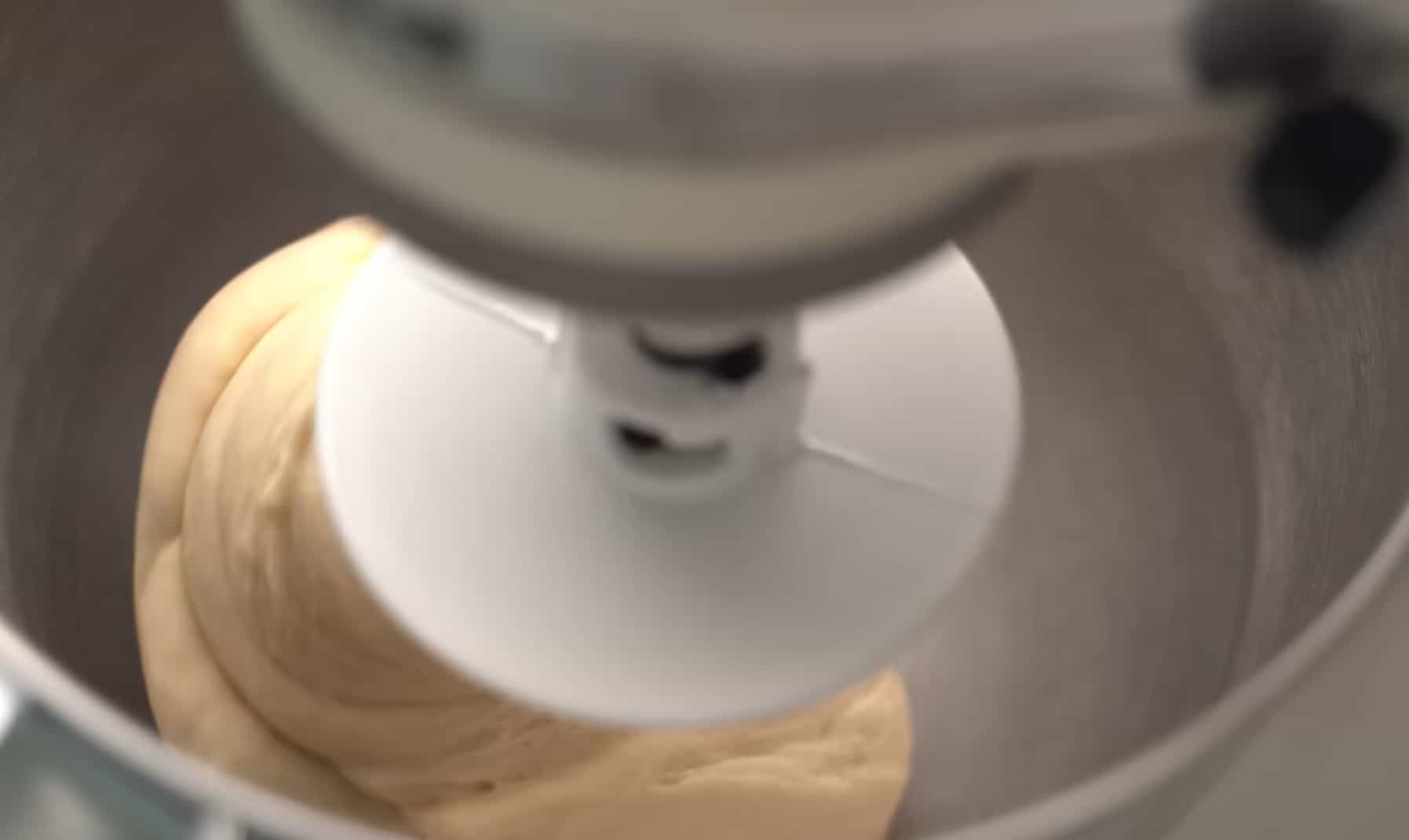 Egyptian Fino Bread ( Hot Dog Buns) - Arabic Food Tips